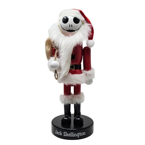 Disney | Holiday | 15 Nightmare Before Christmas Jack Skellington ...